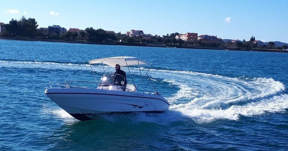 Speedboat 2010 Hakunamatata in Korčula (town), Croatia for hire