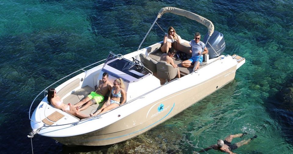 Pacific Craft 50 Open 2020 Pacific Craft 750 Open in L'Estartit for rent