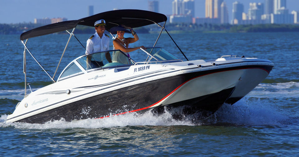 Speedboat 20′ BLACK HURRICANE - United States (the) for hire | Borrow A ...