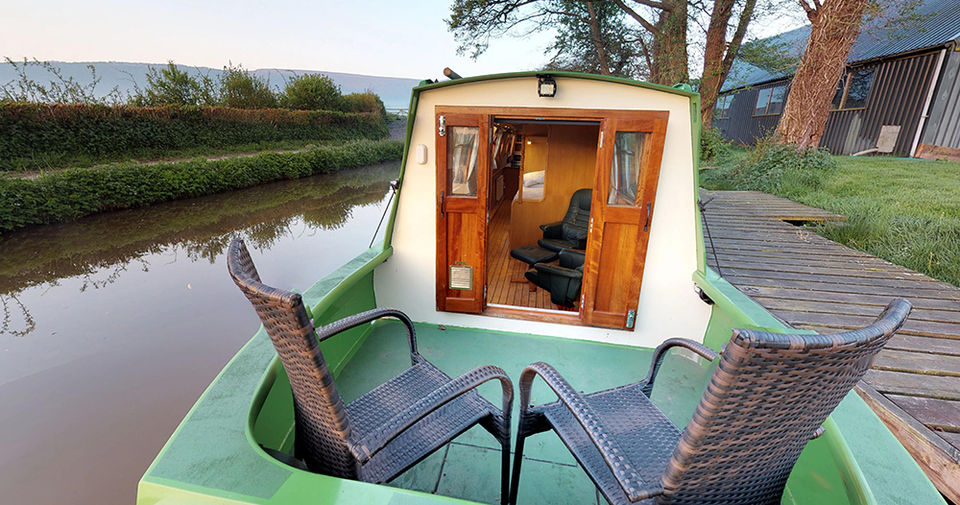 Motorboat Custom Built 2020 Elin in Brecon, United Kingdom for hire