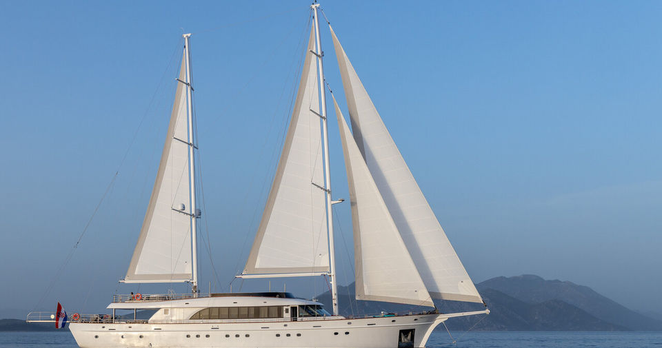 Alquiler de Barco a motor Cruisers 2021 Love Story en Split, Croacia