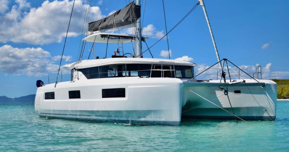 Catamaran Lagoon 46 2022 Dare in Le Marin, Martinique for hire