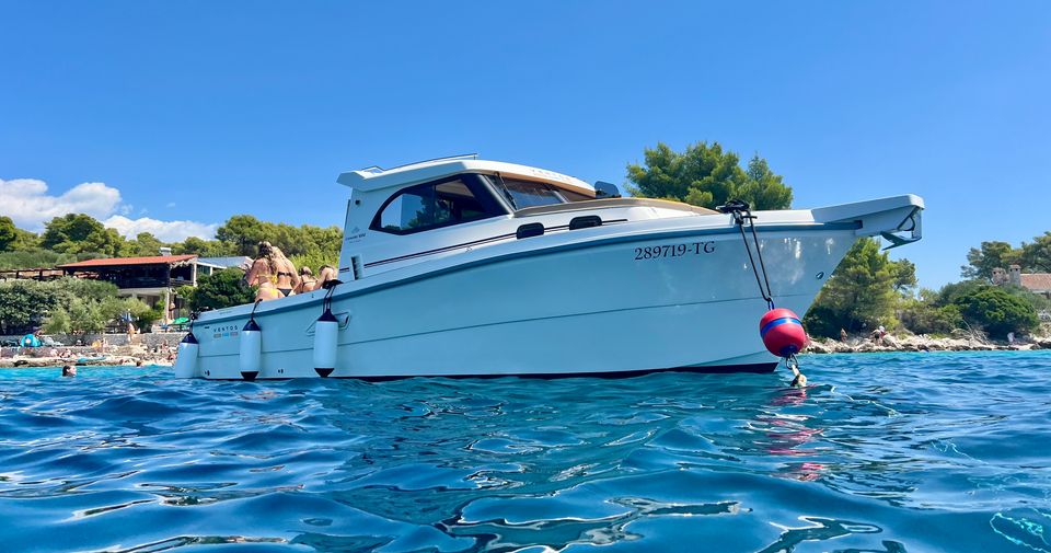Speedboat Camaro 1000 Passenger 2025 Camaro 1000 in Trogir for hire