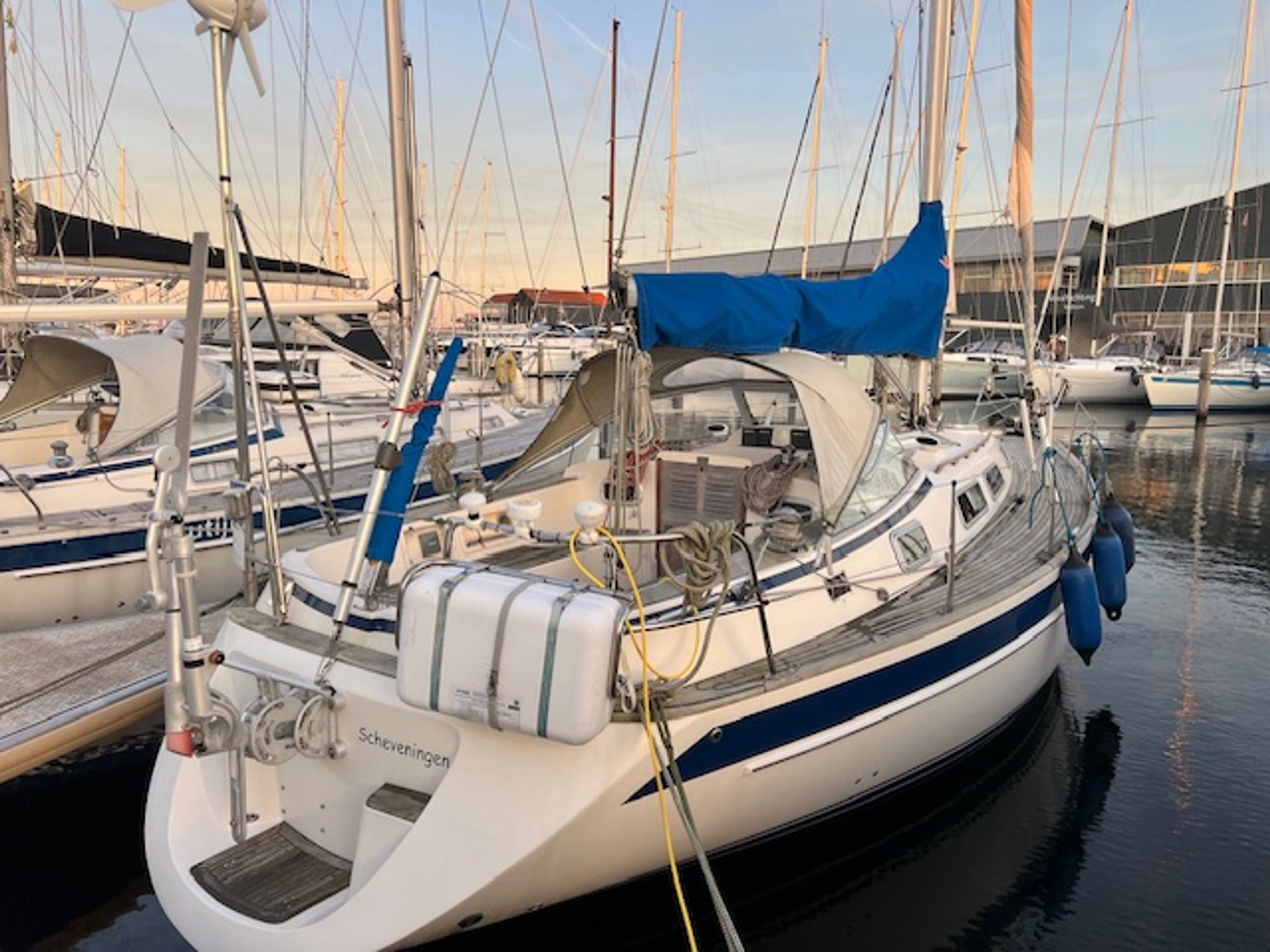 Segelboot Italia Yachts 1996 Kompaan in Lemmer, Niederlande chartern