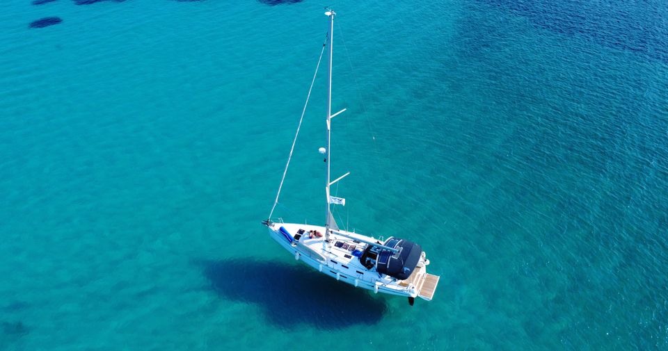 Zeilboot Bavaria Cruiser 46 2013 AURA huren in Sithonia, Griekenland