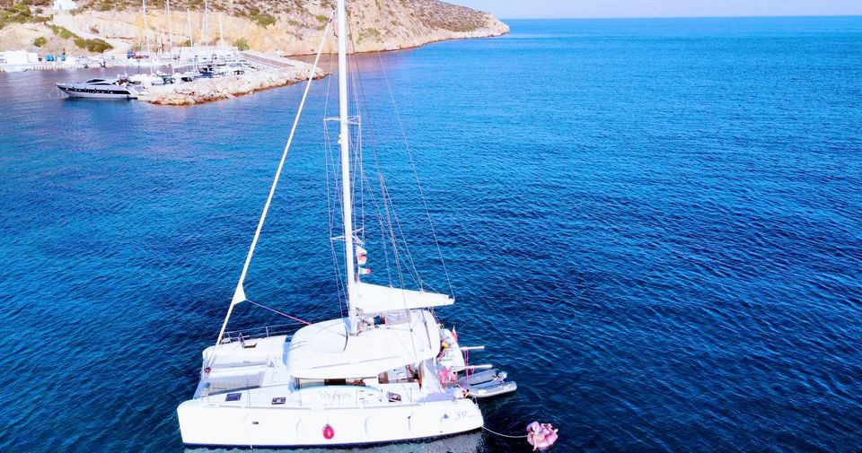 Czarter Katamaran Lagoon 39 2016 Lion Royal w Porto Cheli, Grecja